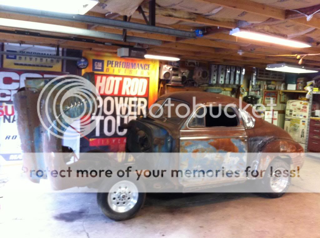 The 41 Pontiac......"Garbage that barfed"....... - The BangShift.com Forums